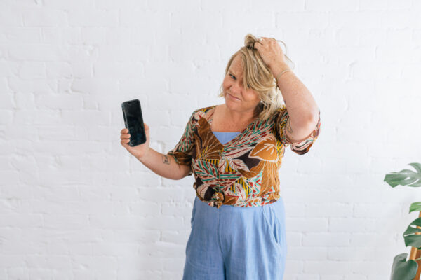 Why Business Owners Should Delete Social Media | Mina Co. Why Business Owners Should Delete Social Media | Mina Co.